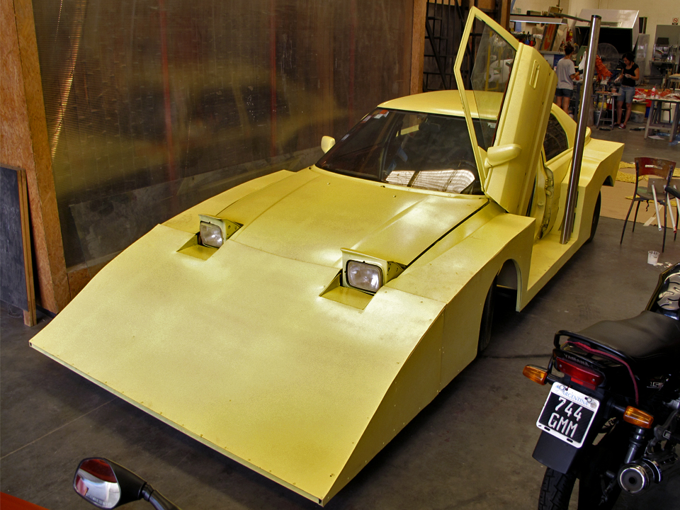 The car in question is spaghetti-covered.... Any guesses? : r/namethatcar